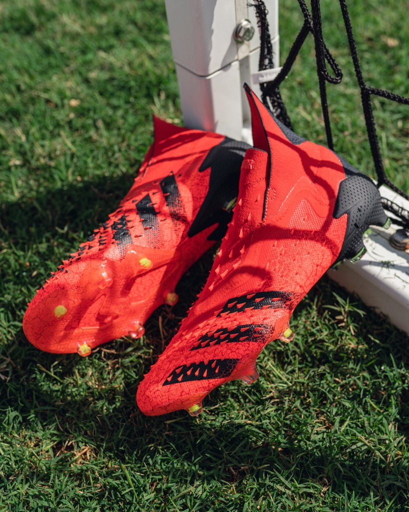 נעלי כדורגל אדידס - ADIDAS PREDATOR FREAK+ "METEORITE" FG - SPORTY.IL